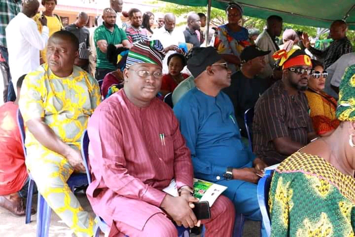 2021 Cropping Season: Ortom flags off distribution of improved ...