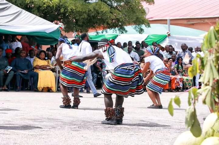 2021 Cropping Season: Ortom flags off distribution of improved ...